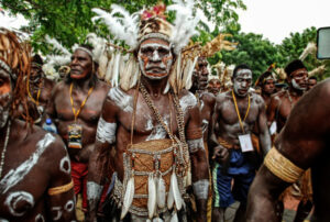 10 Upacara Adat Papua Lengkap dengan Keunikan dan Filosofinya